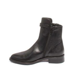 Isabelle | Shoes | Isabelle 334a Black Leather Zip Pointy Ankle Heel ...